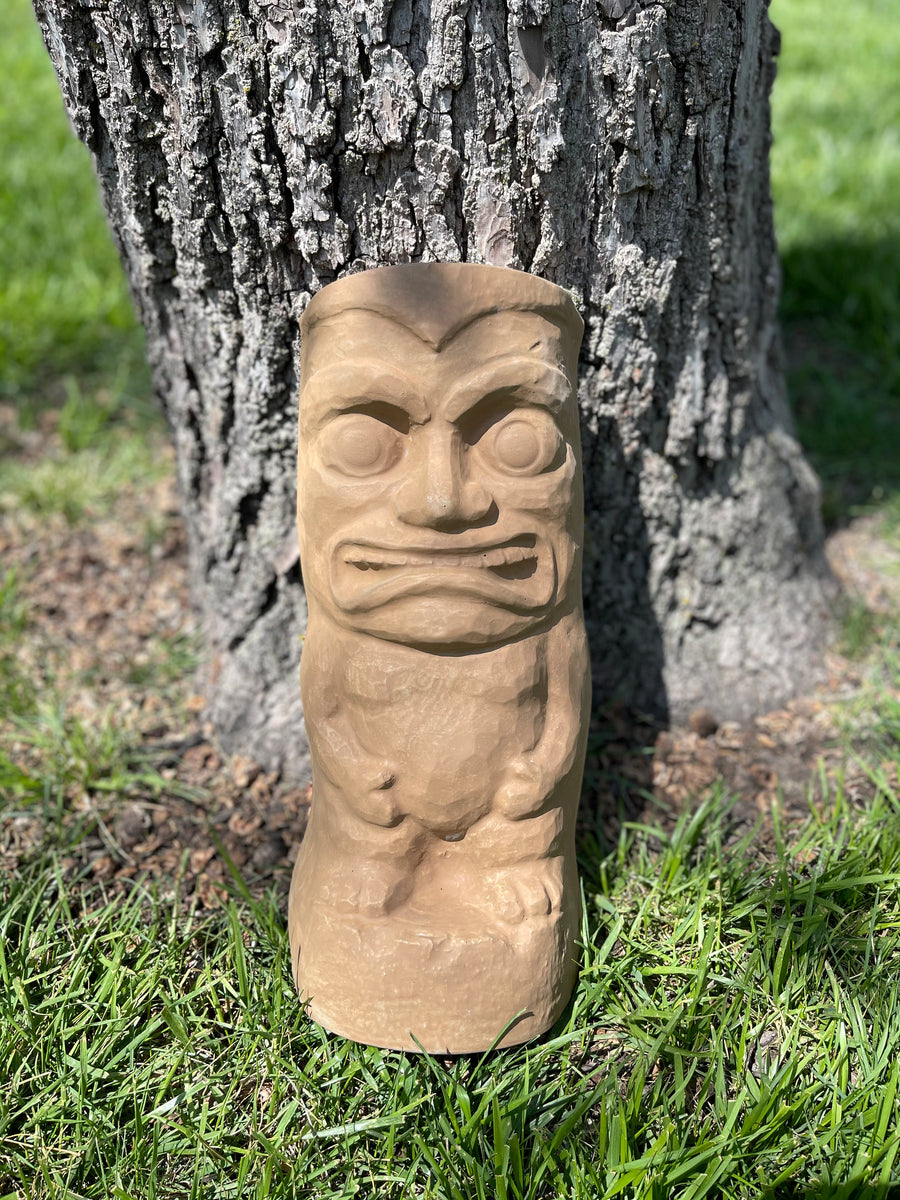Smiling Tiki – The Artsy Garden